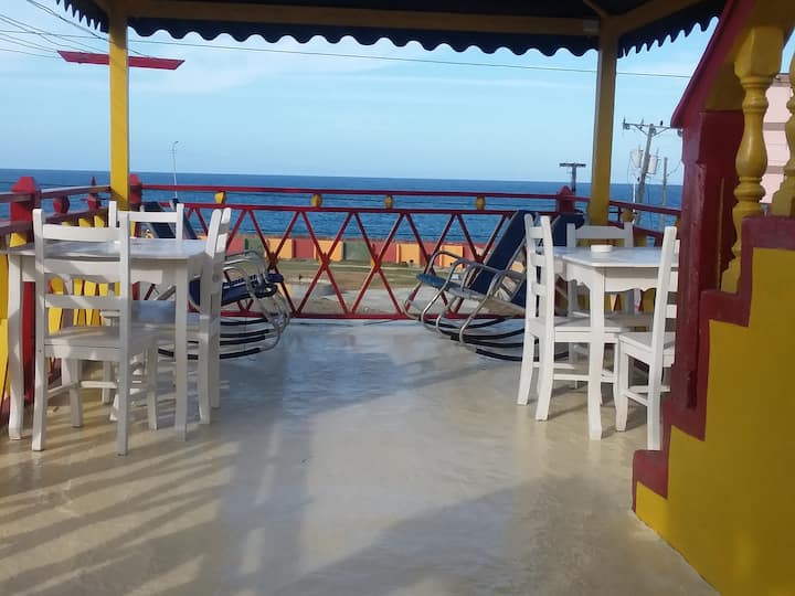 Ocean View With Wifi Included - Room 2 - Cuba
