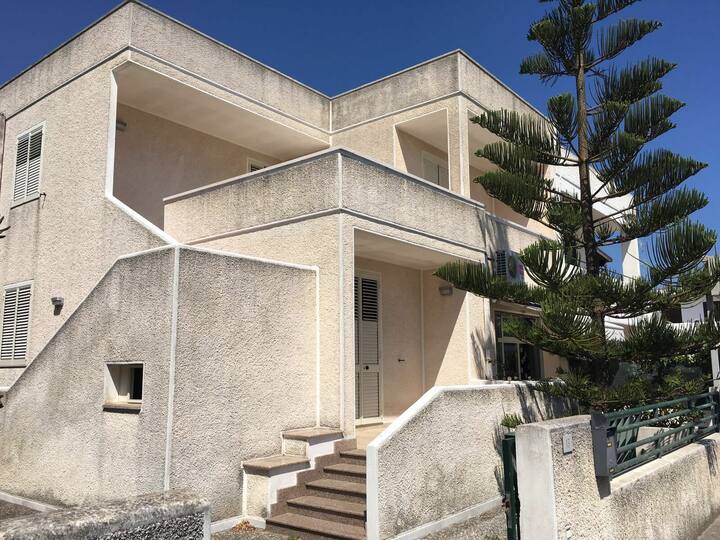 A 150m Dal Mare Bifamiliare - Torre dell'Orso