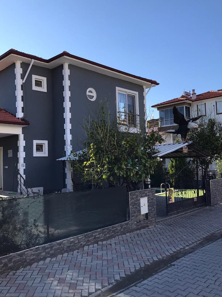 Portakal Ve Limon Ağaçları Arasında Müstakil Villa - Dalaman