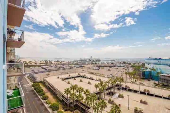 Luxury Condo in Downtown Long Beach + Ocean View - Townhouses for Rent ...