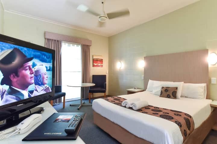 Superior Queen Room-not Pet Friendly - Sawtell