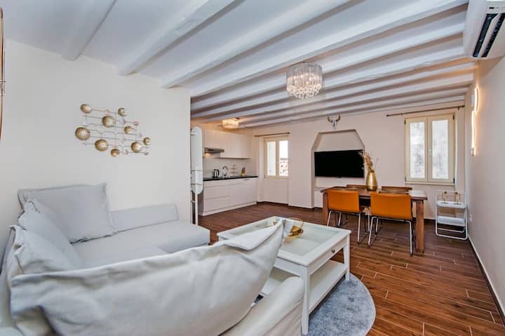 Old Town Rovinj, Molly Apartment - Rovinj