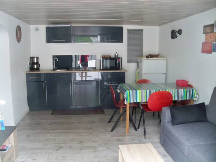 Jolie Maison Avec Terrasse Fermée 2 Personnes - Pornichet