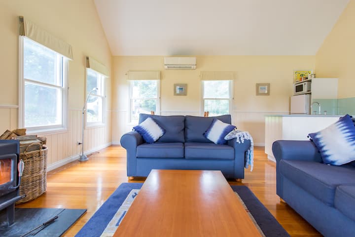 Stringybark Cottage B&b - Red Hill