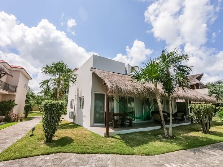 Casa Bonita Beach Villa Inside Private Complex - Cozumel