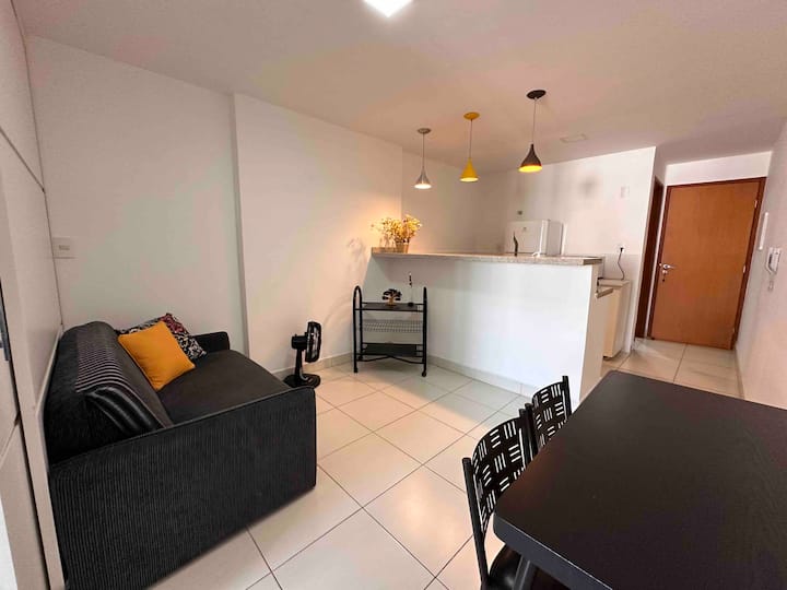01 Quarto Com Garagem No São Mateus - Juiz de Fora