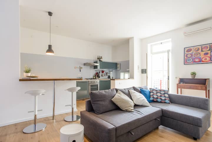 Lovely Apartment In The Center Of Naples - Nápoles