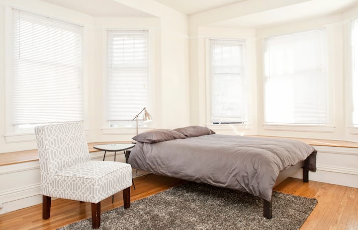 Great Hayes Valley Studio (#3) - San Francisco, CA