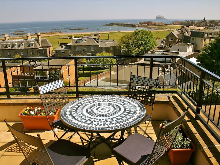 No 10 Royal Apartments - North Berwick