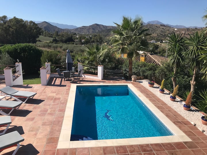 Casa Cameleon - A Five Star Retreat - Coín