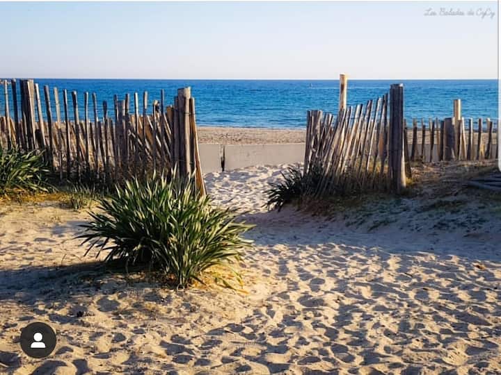 Pieds Dans L'eau 30 M De La Plage Ideal Vacance - La Seyne-sur-Mer