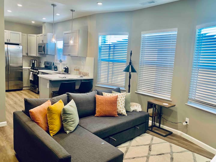 3bd/2ba Emeryville/oakland Near Bart, Mins To Sf - 버클리