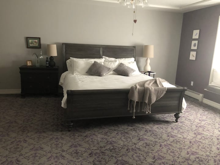 Frontier Days Gem 2 In Spacious Home By Park - Cheyenne, WY