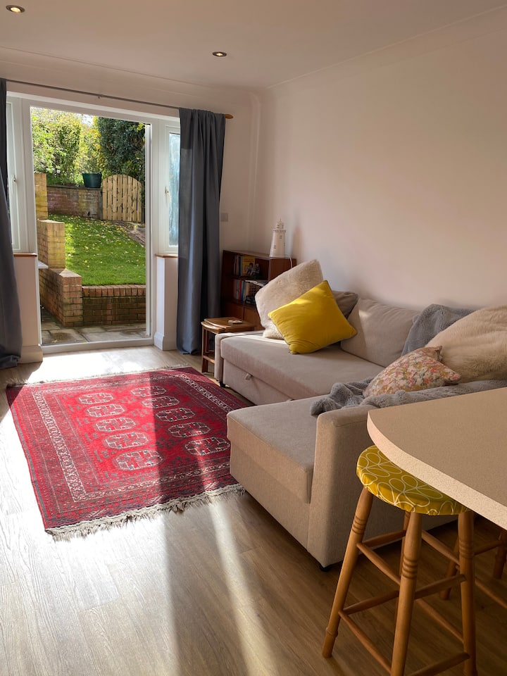 Teignmouth Holiday Rentals & Homes - England, United Kingdom | Airbnb