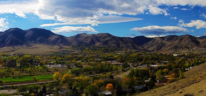 Golden Getaway Base Camp Foothills Of The Rockies - Golden, CO