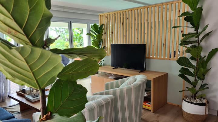 Self Contained Stylish Apartment - Plettenberg Bay