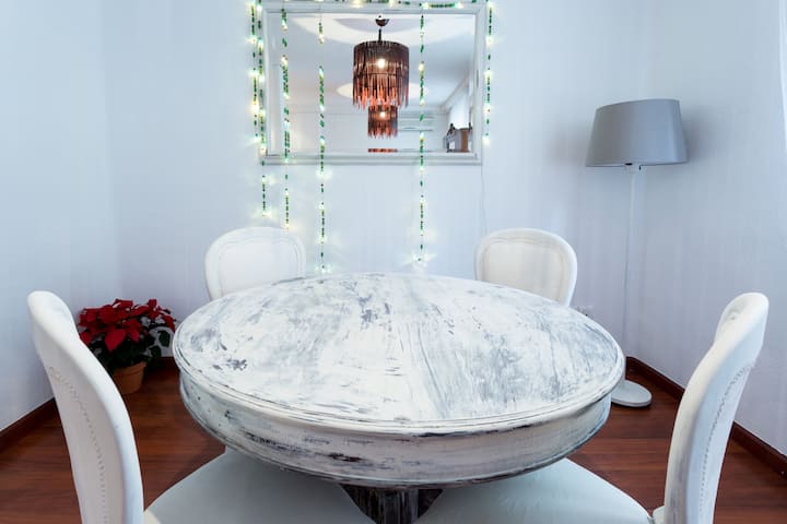 Apartamento Plaza De Cuba
Vft/se/01527 - Camas