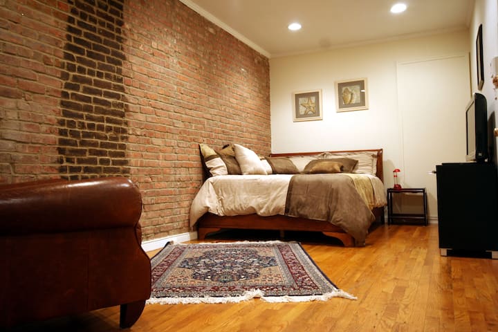 Manhattan 73 St & 3 Ave. Private, Elegant & Clean - New York City