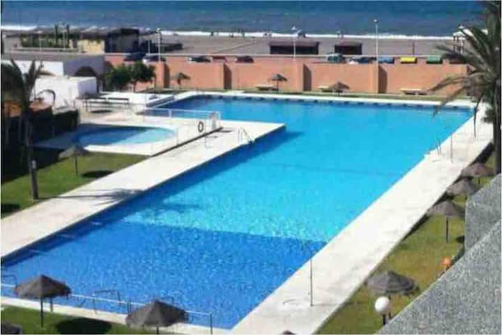 Precioso Apartamento Retamar. Zona Residencial. - Níjar
