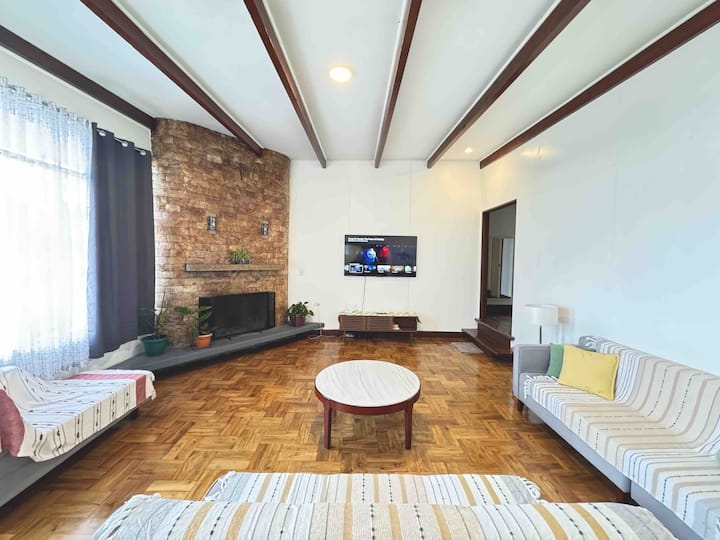 Spacious Guest House Near Camp John Hay - Baguio