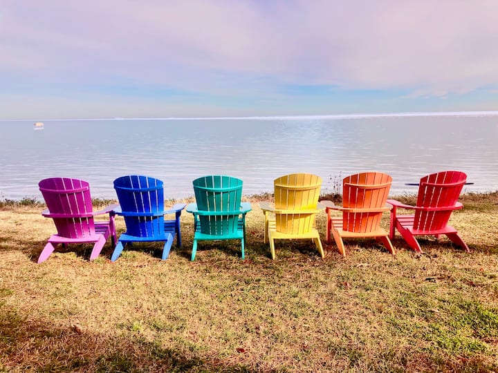 Beachfront Estate On The Chesapeake Bay, Private Beach & 30-mile View - Reedville, VA