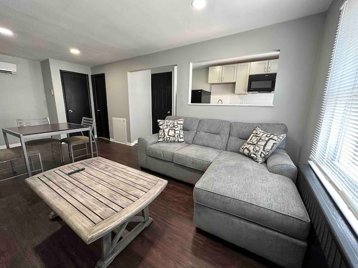 Free Parking And Best Location Apartment - Wilmington, DE