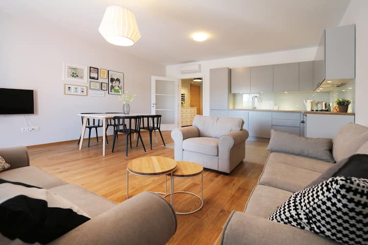 Beautiful Apartment Morena - Makarska