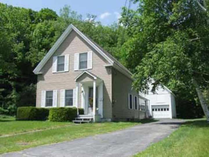 Okemo Mtn Home - Perfect For Winter Getaway - Ludlow, VT