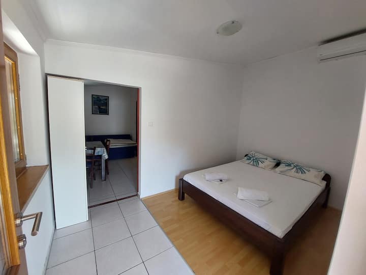 Studio Apartment Iva - 50 M From The Beach - Pag