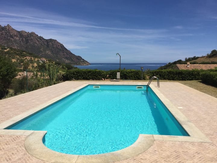 Villa Con Piscina - Villa With Swimming Pool. - Tertenia