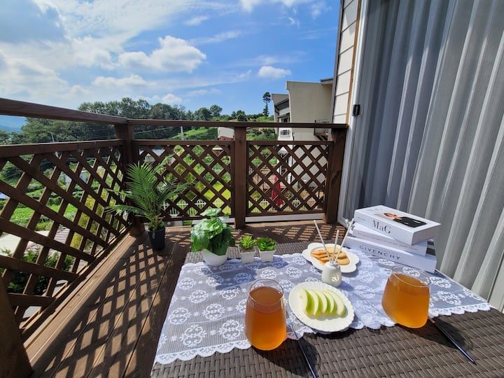 [청주 쉼담]#리틀포레스트#바베큐#멋진전망#정원#전원생활#청담대20분 - Daejeon