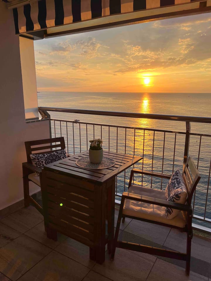 Romanticismo En El Mar - Playa de Aro