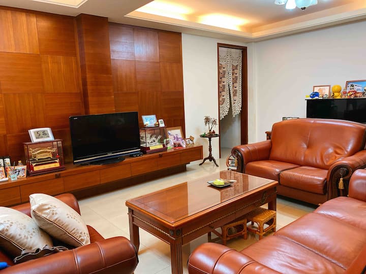 中友百貨1分鐘一中商圈3分鐘安靜巷內cozy Room(限女性)(female Only) - 台中市