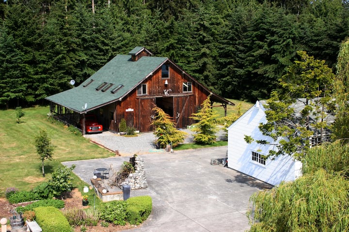 COOL WATER BARN - Houses for Rent in Port Angeles, Washington, United ...