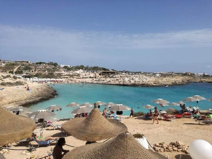 Camera 1 Magarì A Lampedusa - Lampedusa
