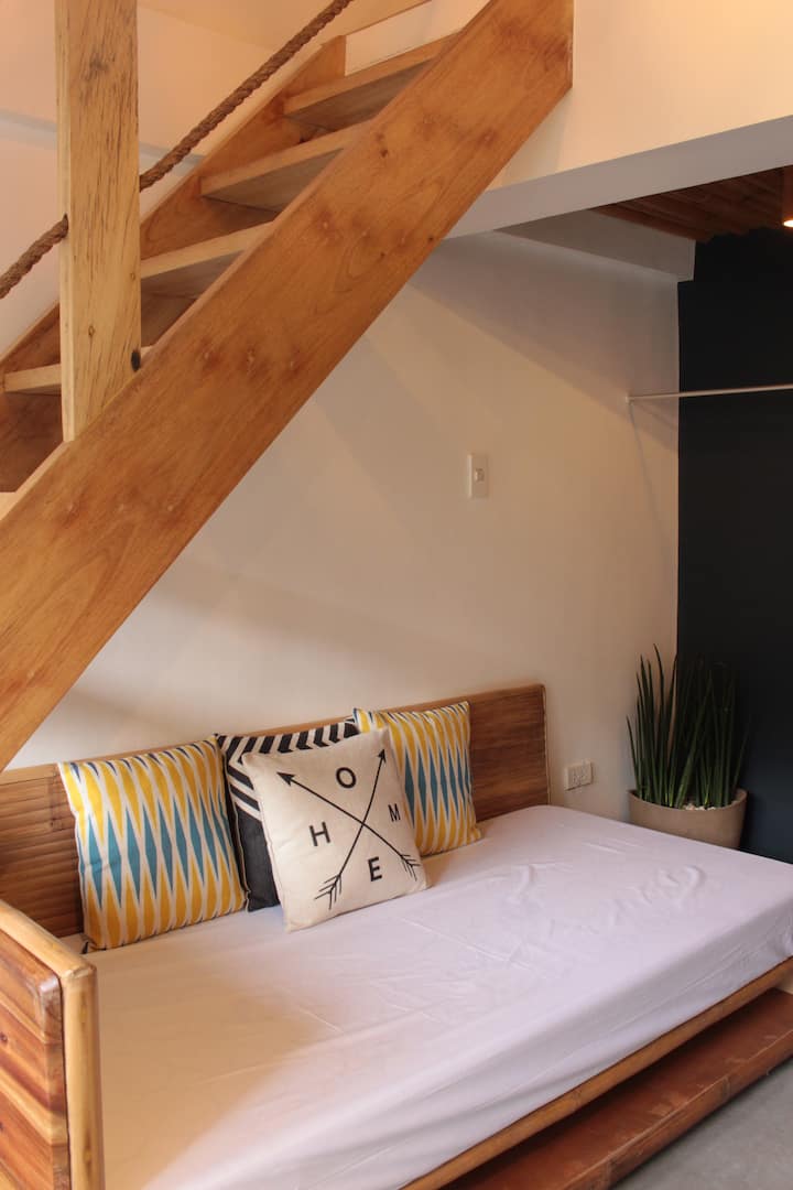 Spacious Loft #7 In El Nido Town Center - El Nido, Philippines