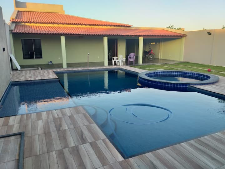 Casa Para Temporada Próximo á Praia Com Piscina - Aracaju