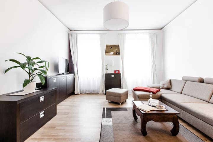 40,5m² Apartment Close By Richard Sqare Neukölln - Berlin