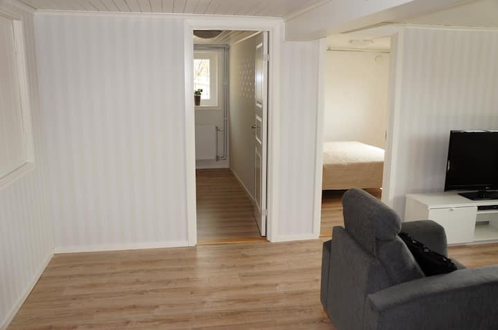 Centralt Boende Med Trädgård Och Uteplats - Lysekil