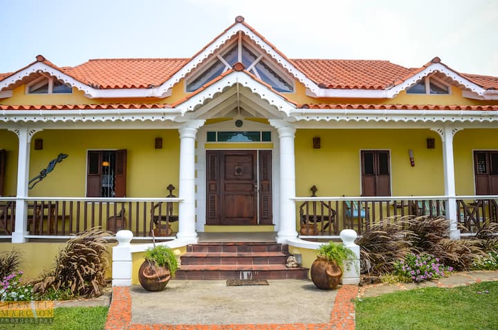 Seaside Villa Canary - Saint Lucia