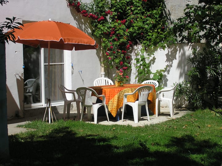Gite Le Chipot En Camargue - Saint-Gilles, France