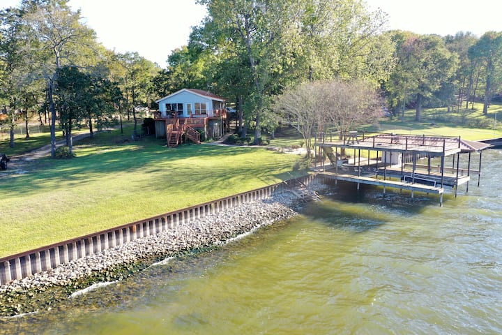 Richland-Chambers Reservoir Vacation Rentals & Homes - Texas, United ...