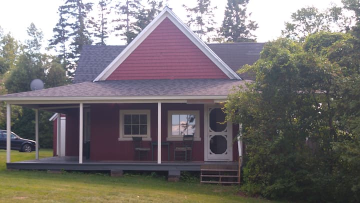 Cmtr Cottage - Prince Edward Island