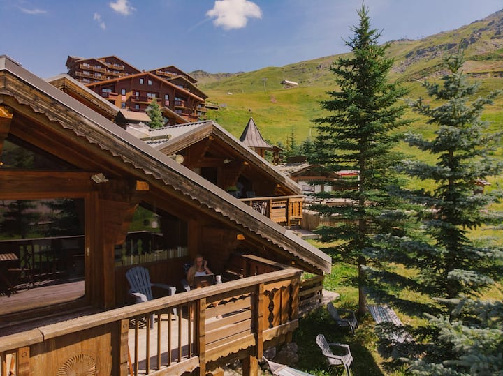 Stunning, Large Private Chalet With Hot Tub - Rhone-Alpes