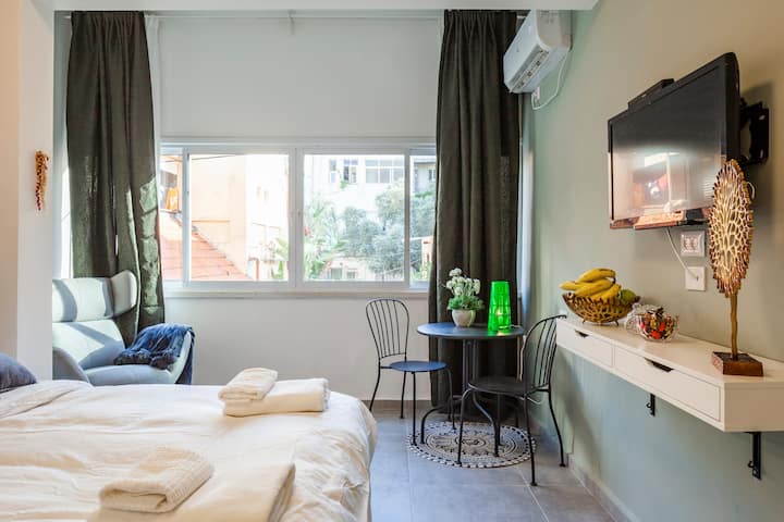 Amazing Cozy Studio- Shelter In Building - Tel Aviv-Yafo