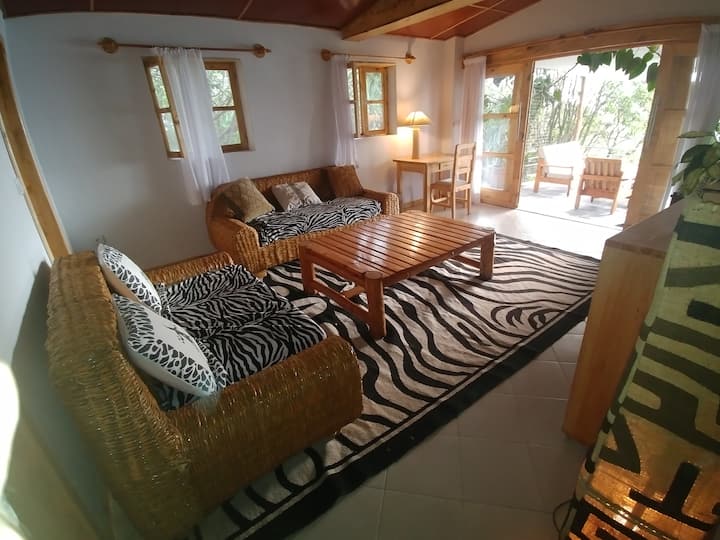 Explorers Paradise At Lake Kivu, Kibuye - Rwanda