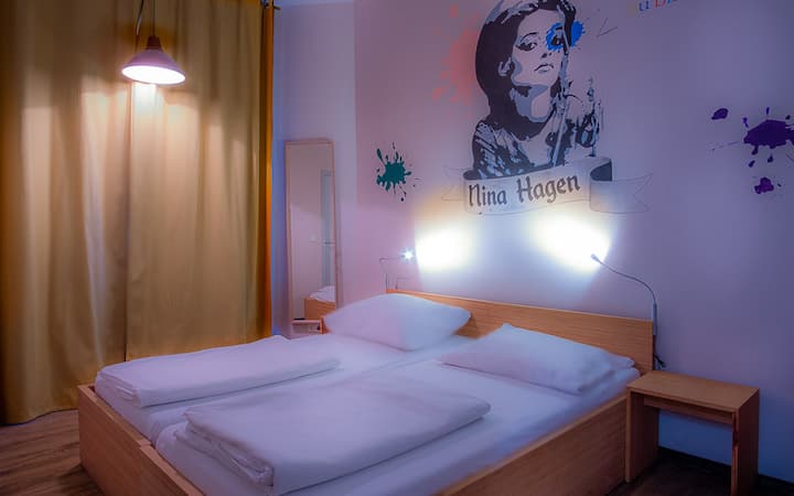 Fancy Double Room (Ensuite) - Berlin
