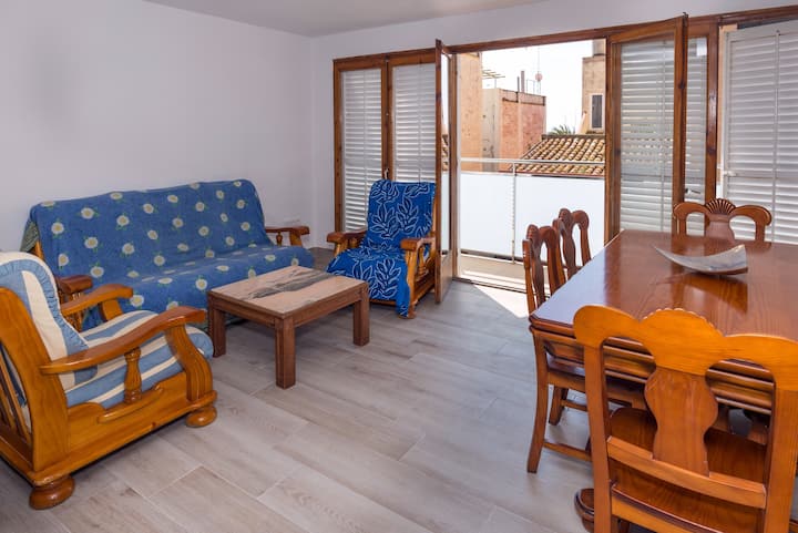 Beach Apartment Near Barcelona. Calella - Pineda de Mar