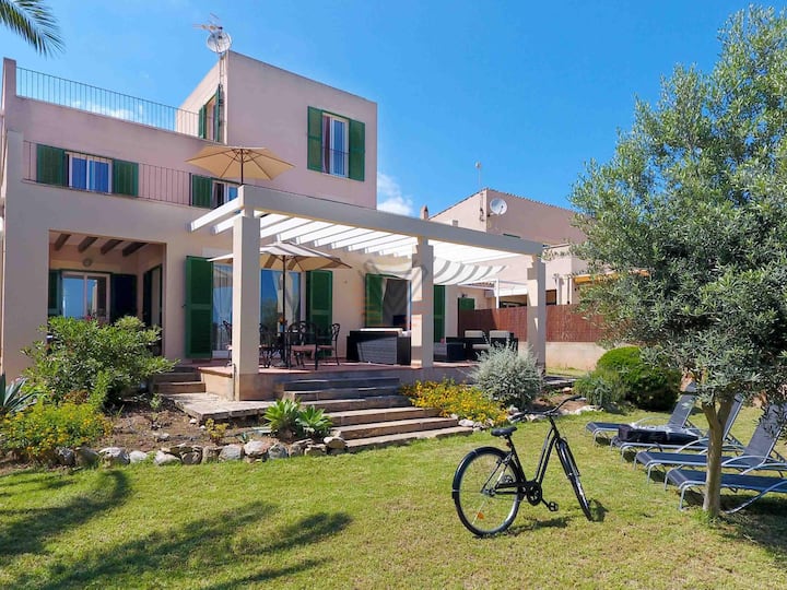 Sa Copinya, Villa In Front Line Of The Beach, Mallorca - Cala Bona