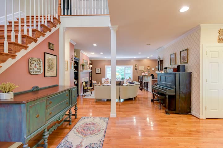 Secluded Home At Calamo Creek - Occoquan, VA